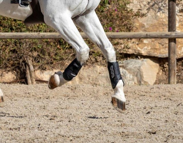LeMieux Carbon Air XC Boots - Unicorn Saddlery